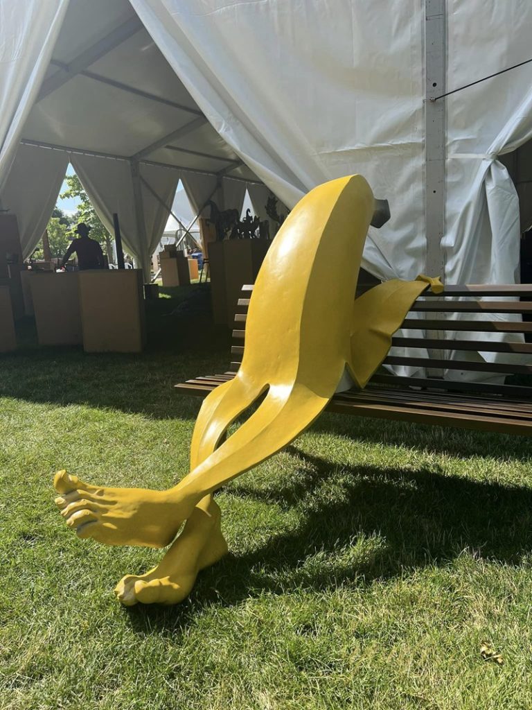 8 Weird and Stunning Outdoor Metal Banana Sculptures