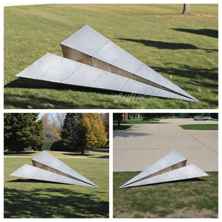 Metal Paper Airplane Sculpture for Outdoor Lawn